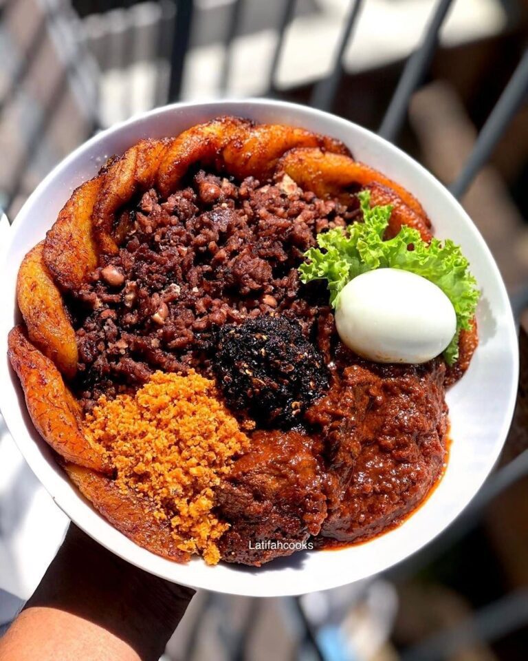 Ghanaian Cuisine: Waakye - Sophia Apenkro Blog