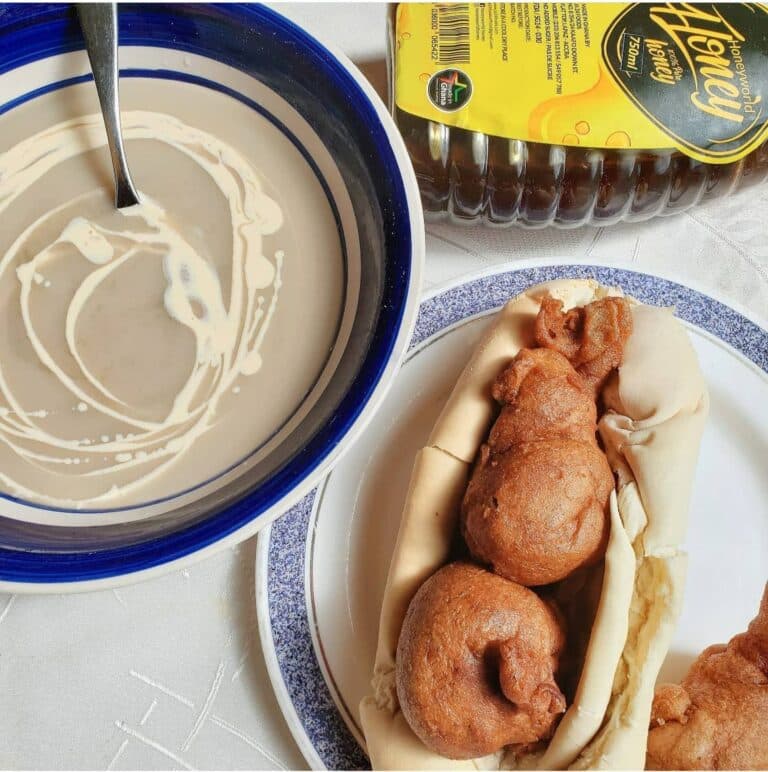 Ghanaian Breakfast: Koko with Koose/Bread - Sophia Apenkro Blog